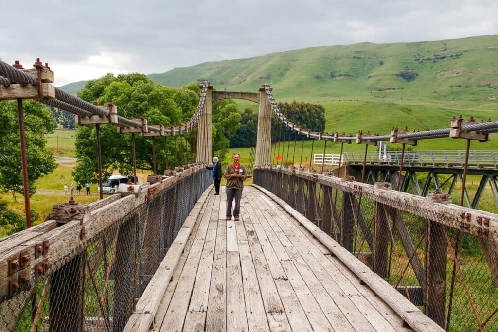 The Bridge to Nowhere ; Forgotten Worlds - Kiwi Guide Stories ...